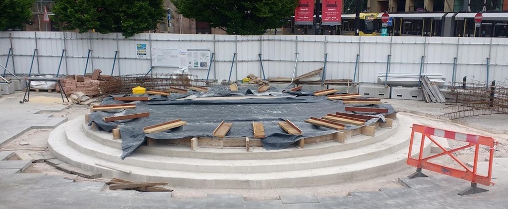 Sleuth: Peterloo Memorial Row, no deposit - no fleas, fat NHS snacks ...