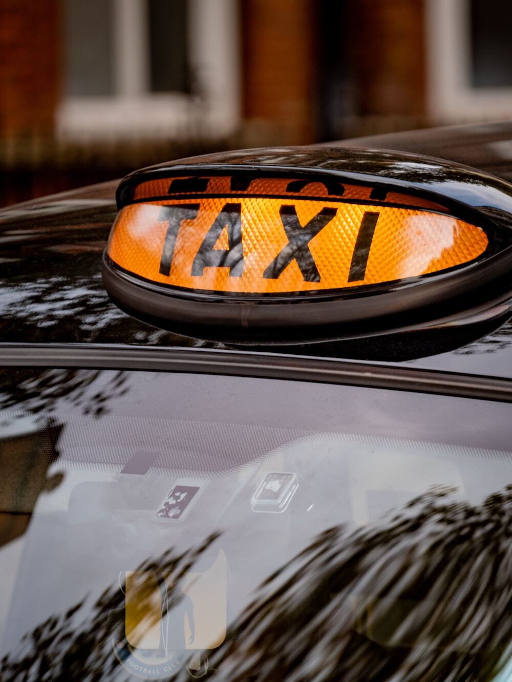 Fare Enough: Should black cabs be required to have card readers?