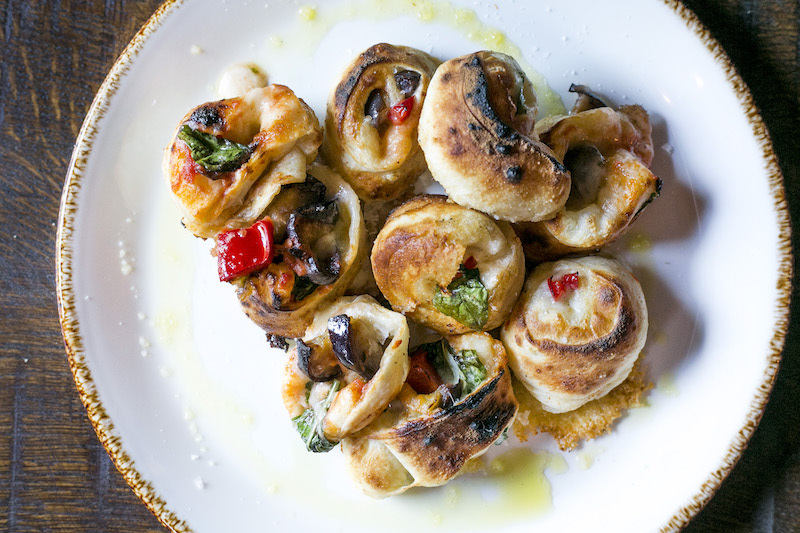 We give Tre Ciccio’s signature snack a whirl | Confidentials